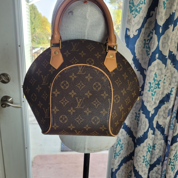 Louis Vuitton | Bags | Louis Vuitton Eclipse Bag | Poshmark